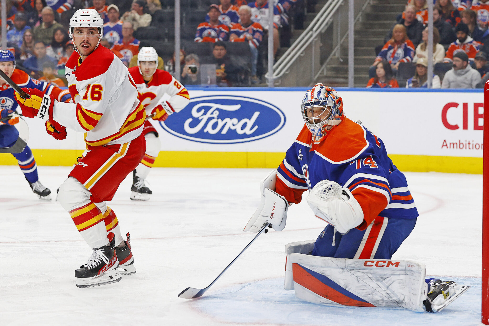 Skinner's 30-Save Shutout Leads Oilers to 2-0 Victory Over Rangers ...