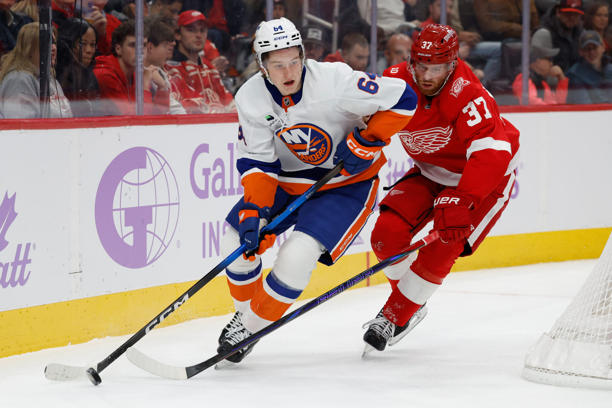 How Calum Ritchie Earned the Islanders' Confidence - The Hockey Writers ...