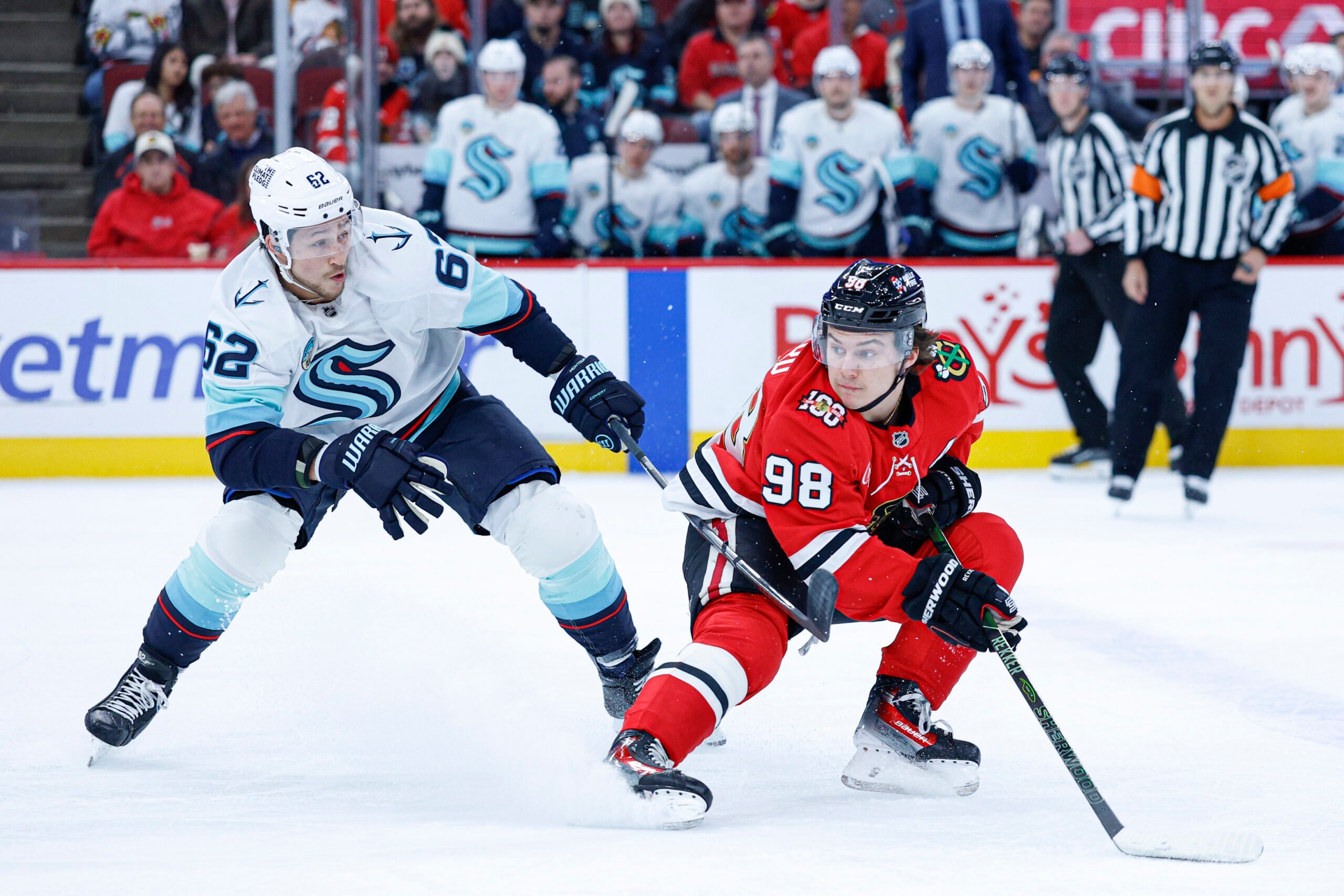 Kraken's Three-Goal Period Leads To 3-2 Win Over Blackhawks - The ...