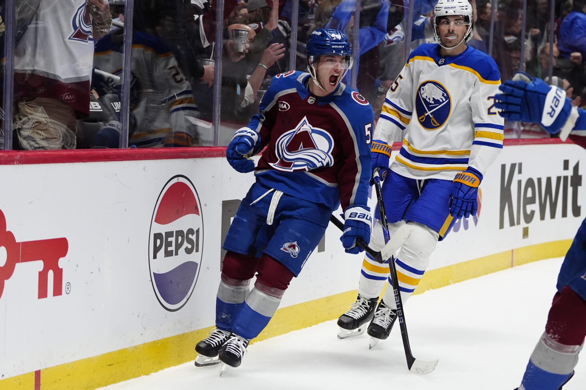 Martin Necas' 4-Point Night Leads Avalanche to 5th Straight Win, 6-3 ...