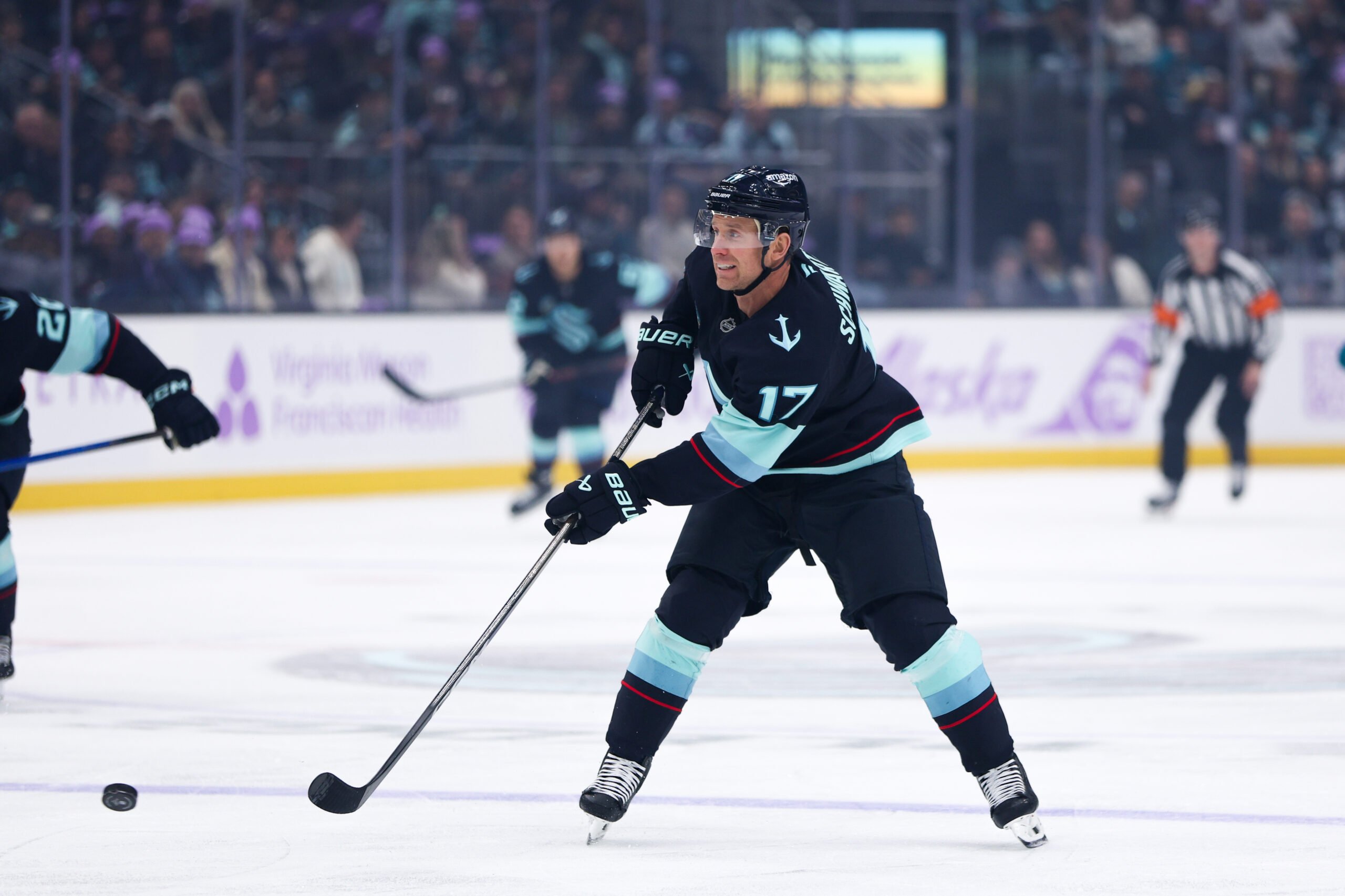 Seattle Kraken's Jaden Schwartz Out Six Weeks with Lower-Body Injury ...