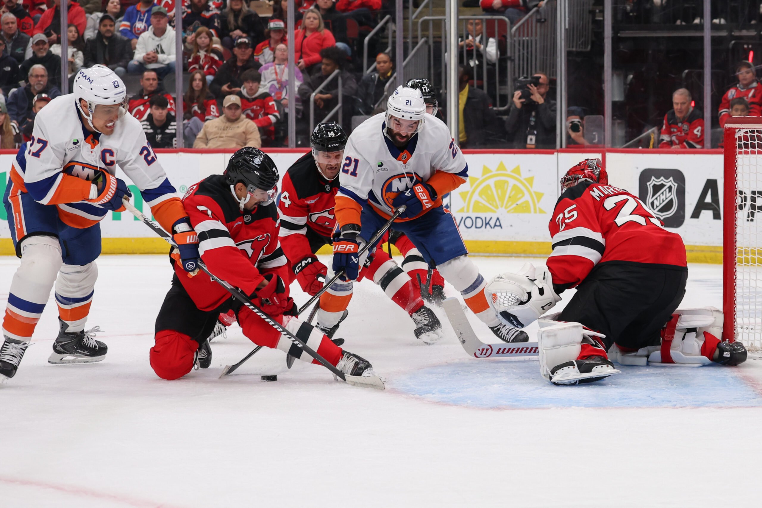 3 Takeaways From Islanders' Overtime Win vs. Devils - The Hockey Writers - New York Islanders ...