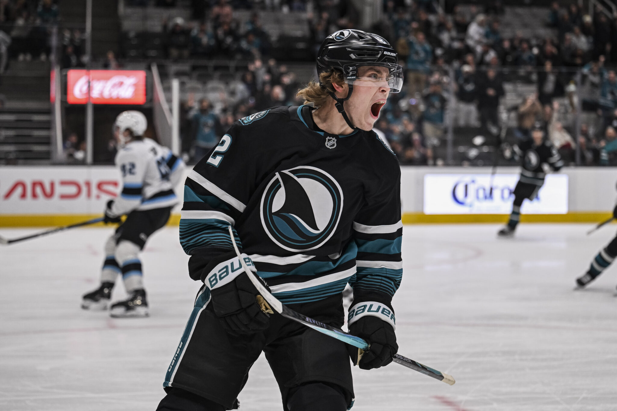 Sharks’ Offense Explodes in First 2 Periods for Win Over Mammoth - The ...