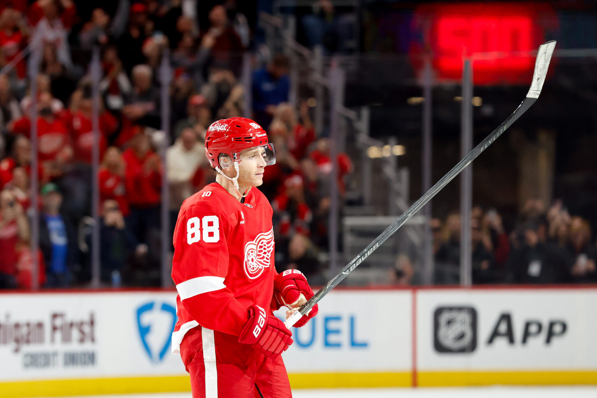 Patrick Kane Records 500th Career Goal Against Canucks - The Hockey ...